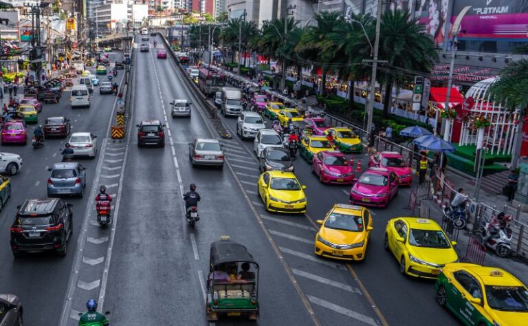 The Ultimate Bangkok Transport Guide: Local Hacks and Smart Routes ...