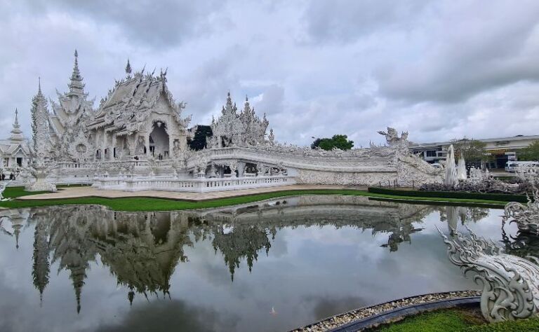 5 Must See Temples in Chiang Rai: the Jewels of Northern Thailand ...