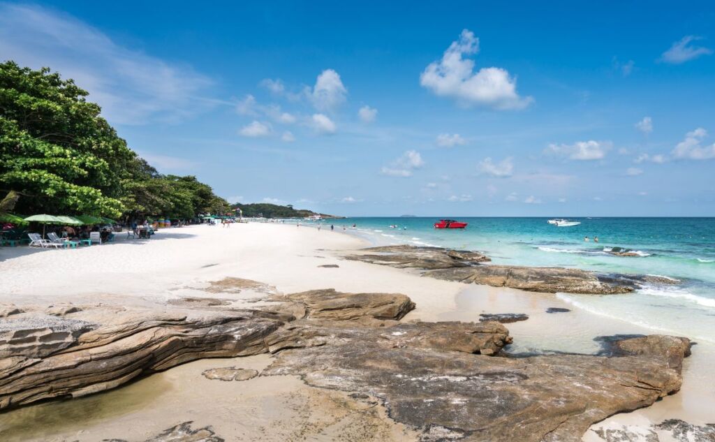 Seaside getaways: Beaches & Islands Near Bangkok