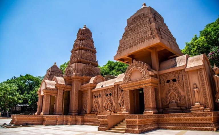 Exploring 5 Iconic Temples in Kanchanaburi