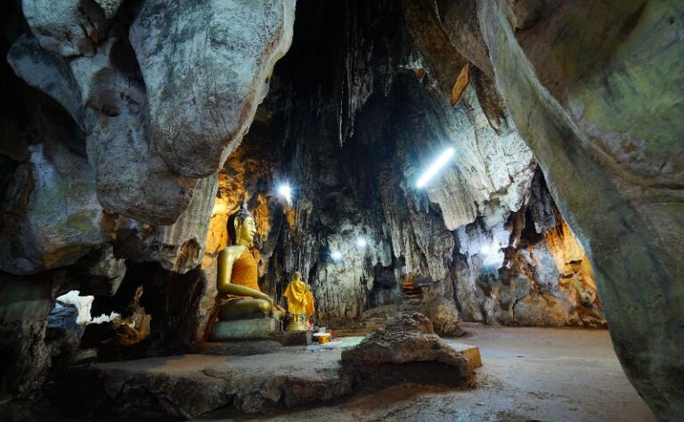 Exploring 5 Iconic Temples in Kanchanaburi